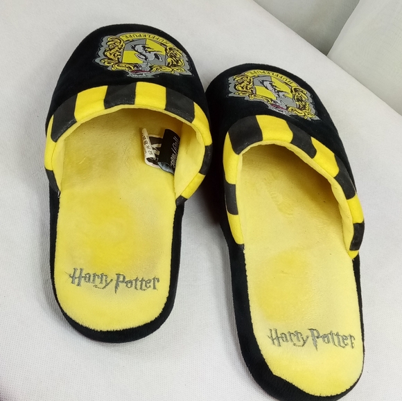 Vanilla | Shoes | Vanilla Underground Harry Potter Hogwarts House ...